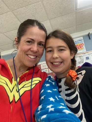 Frank Ward Strong School - Home